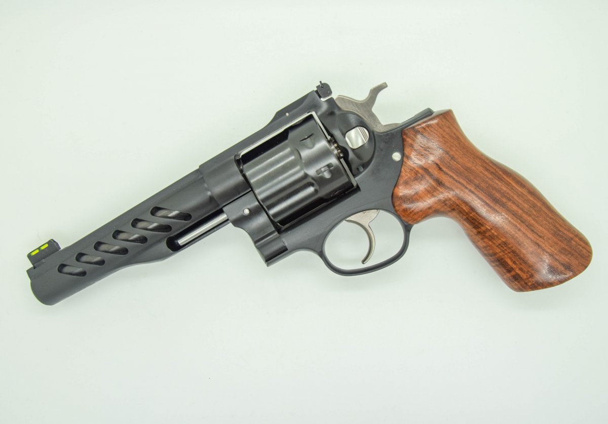 Super GP100, 38/357, 5.5" - Custom Shop Våben - Zero Mike Armory